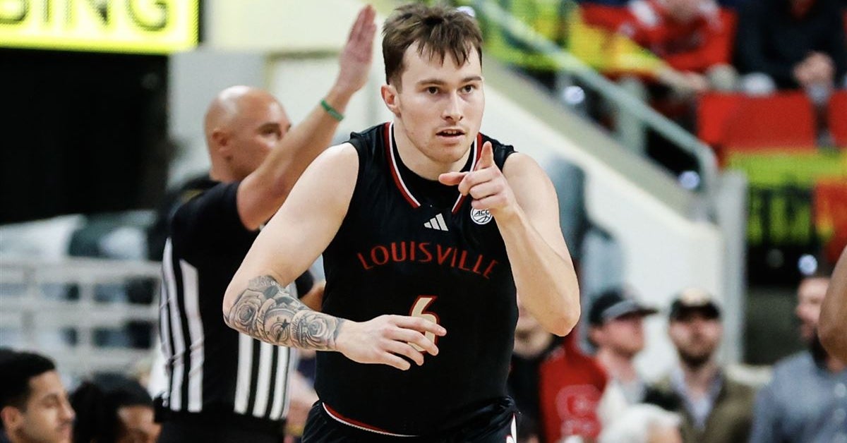 Reyne Smith hits five more three-pointers in Louisville victory