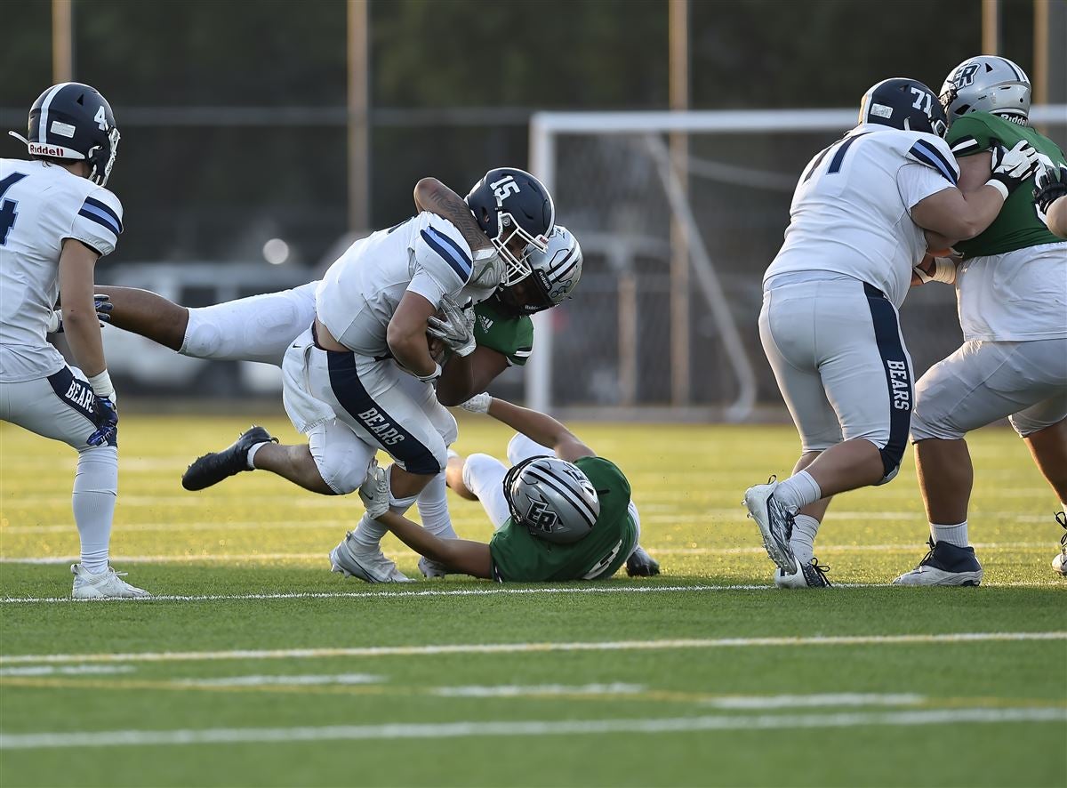 PHOTO GALLERY: Emerald Ridge Takes Down Olympia