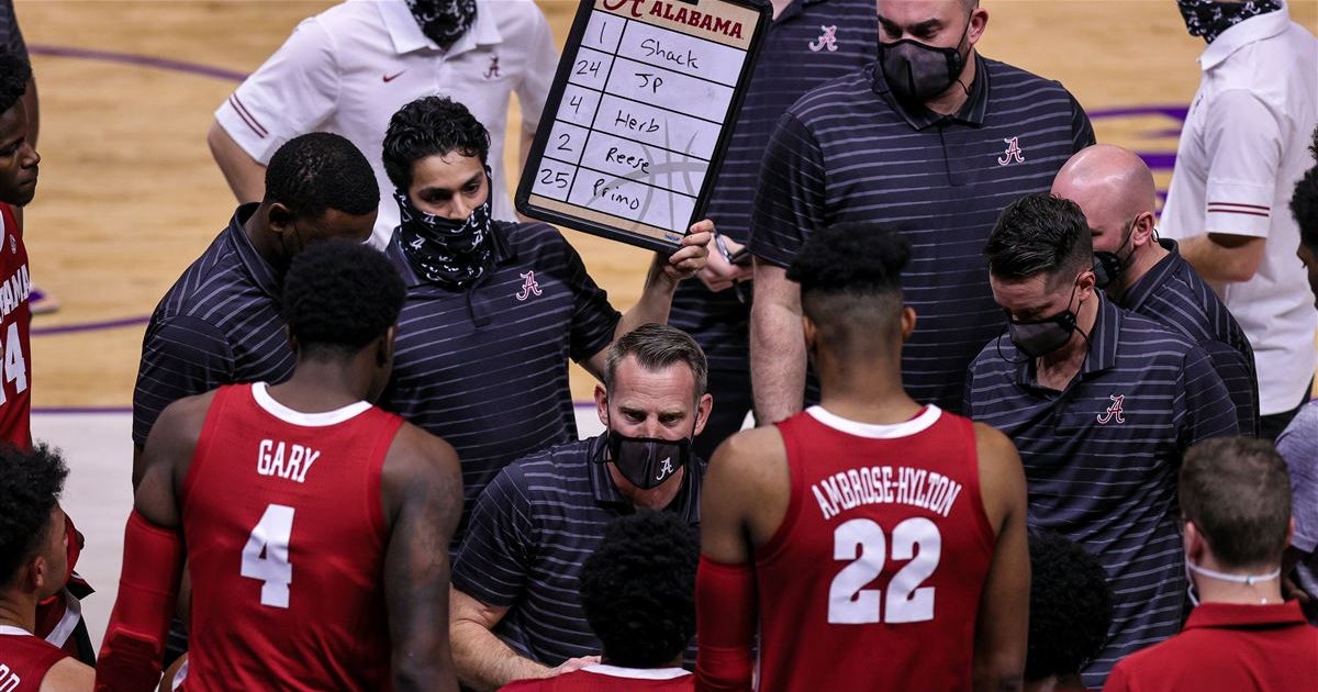 CBS Sports slots Alabama as top-10 team in latest 'Top 25 and 1'