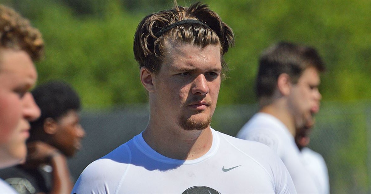 Three-Star OL Blake McDonald De-Commits From UCLA
