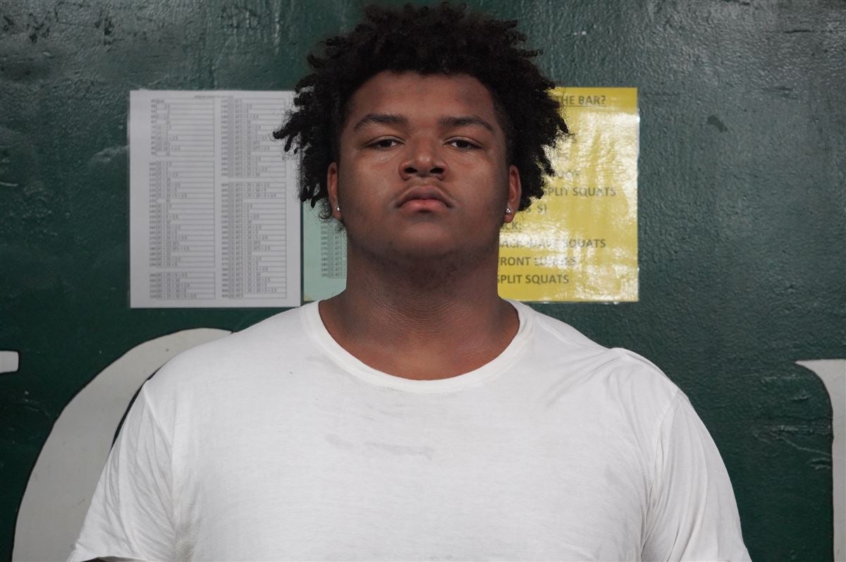 CR Kennedy four-star offensive lineman Nick Brooks feeling the love ...