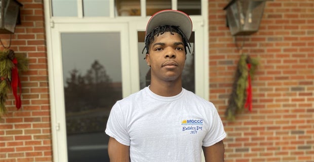 Larry Simmons proclaims he's 100 percent committed to Ole Miss