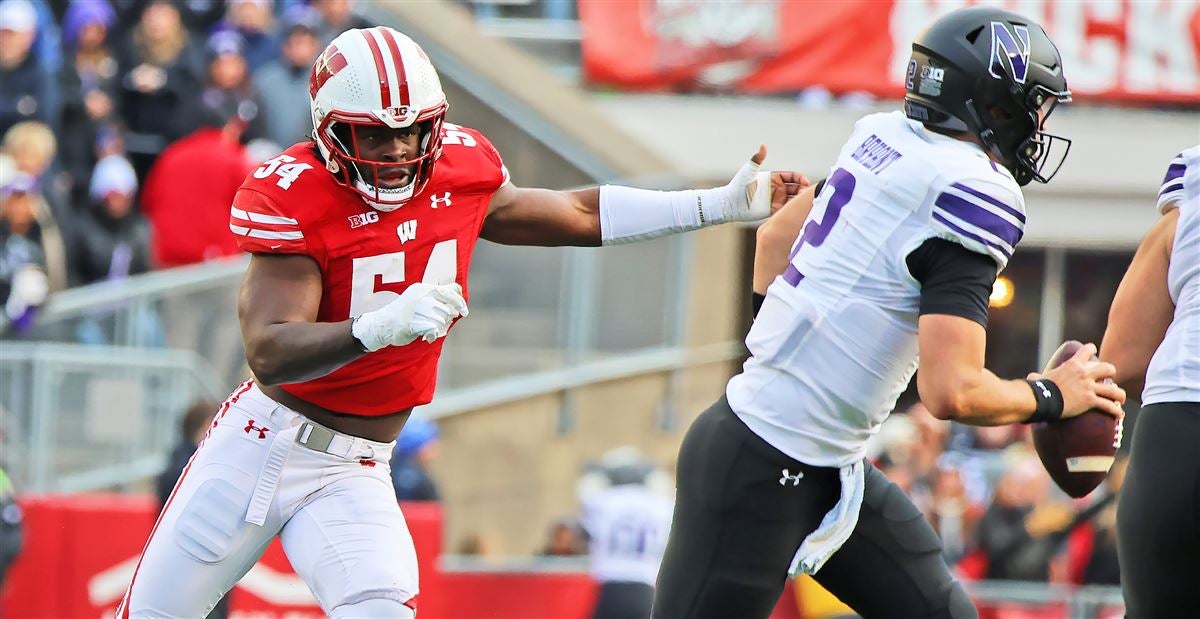 Wisconsin LB transfer set to visit Michigan State