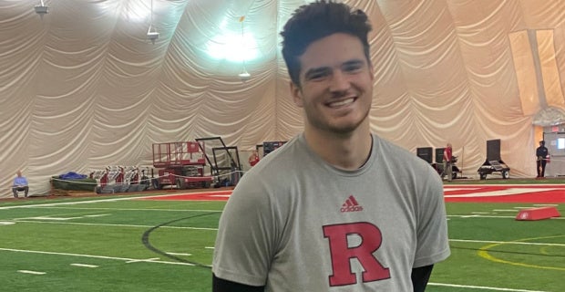 Noah Vedral wins Big Ten Outstanding Sportsmanship Award