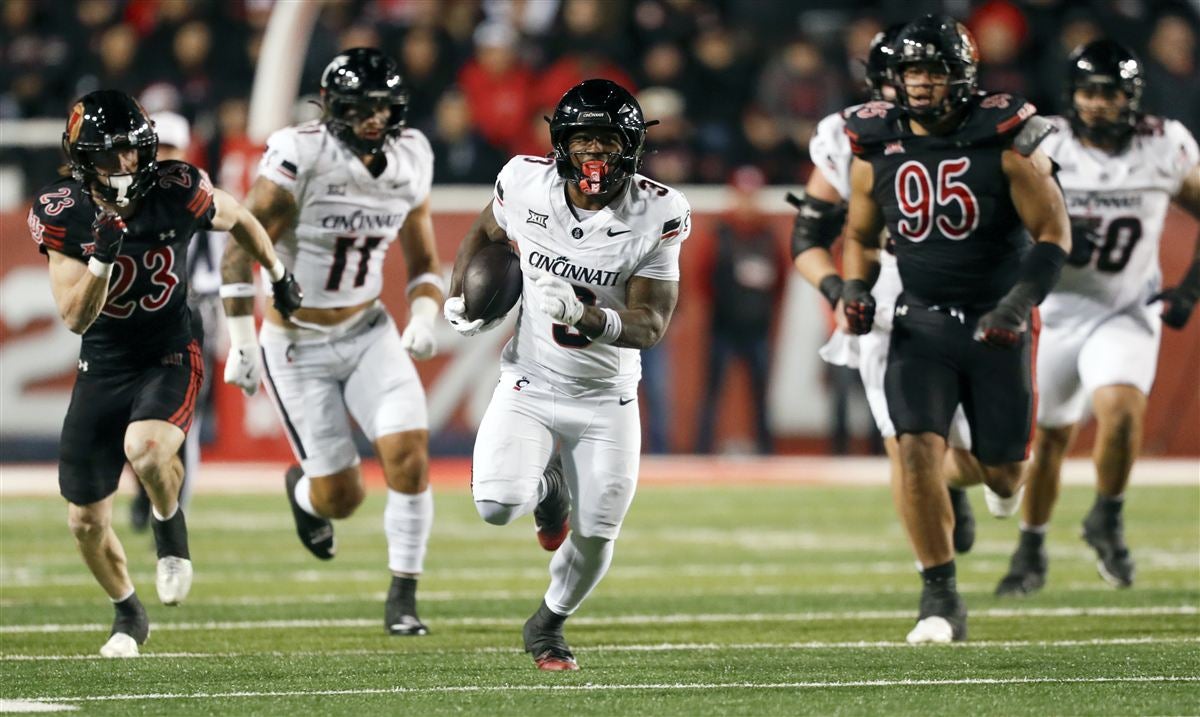 Cincinnati Ranked #25 in Second College Football Playoff Rankings