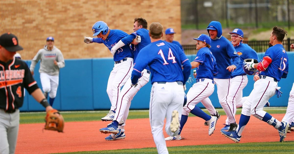 Pokes lose baseball series at Kansas despite outscoring KU 38-19