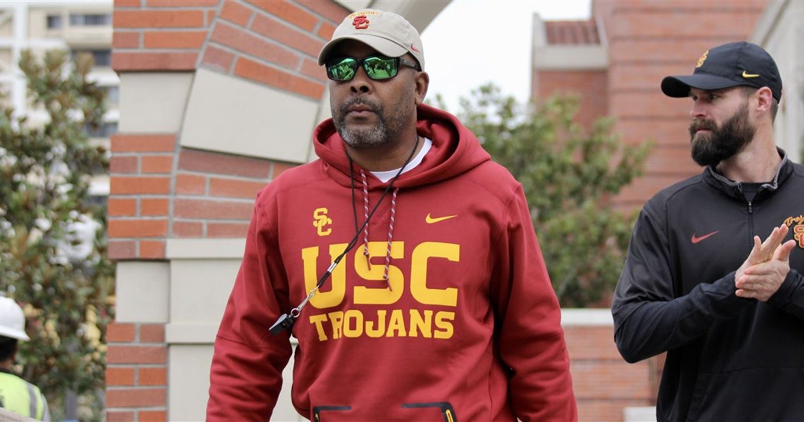 Houston announces hiring of former USC running backs coach Mike Jinks