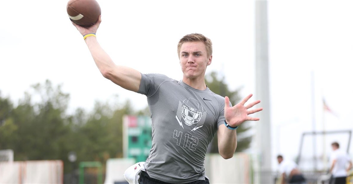 Top-ranked 2019 dual QB Nix names finalists