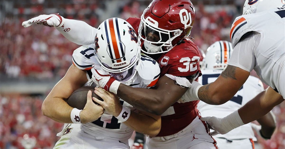 R Mason Thomas, Grayson Miller earn SEC weekly honors after Oklahoma's ...