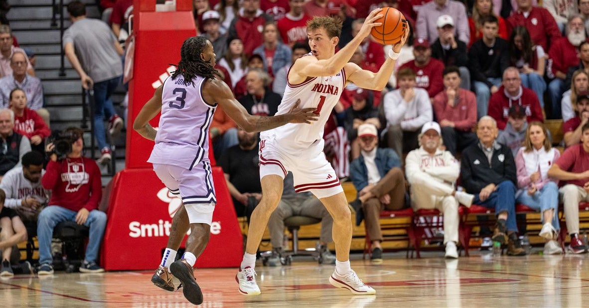 Reed Bailey's game-high 21 points help drive No. 25 IU to another power ...