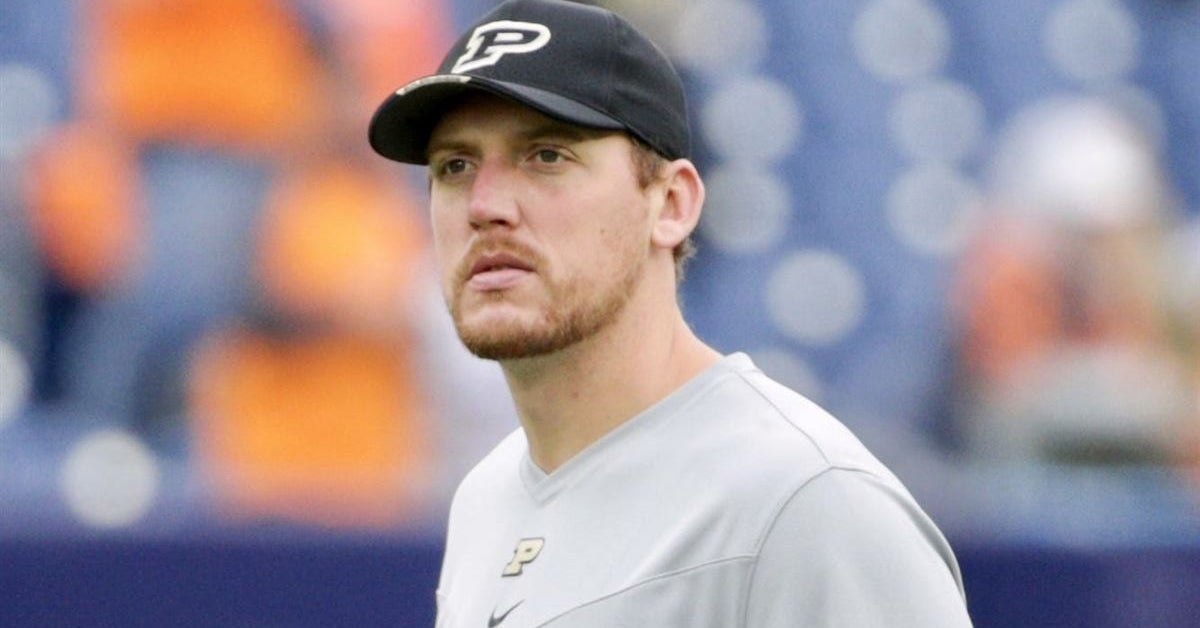Ryan Wallace joining Jeff Brohm's staff at Louisville as tight end coach