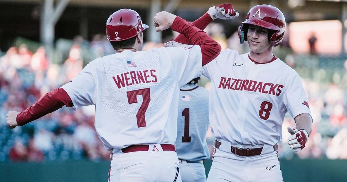 No. 5 Arkansas rolls past Little Rock, 21-5