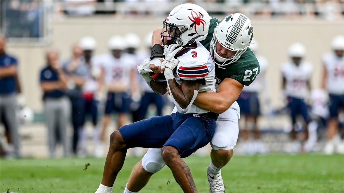 Michigan State pummels Richmond, 45-14, to improve to 2-0