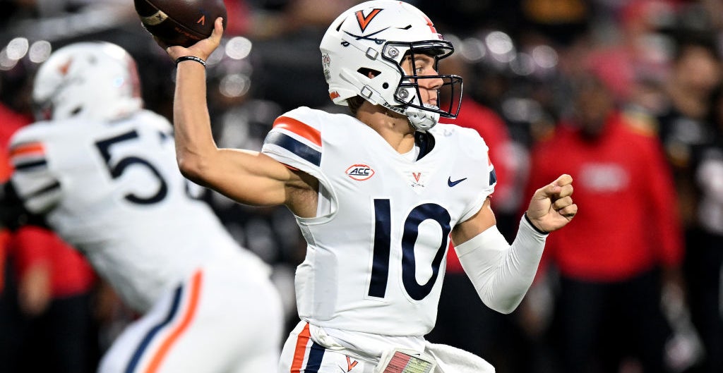 FINAL: Virginia 31 at Wake Forest 30