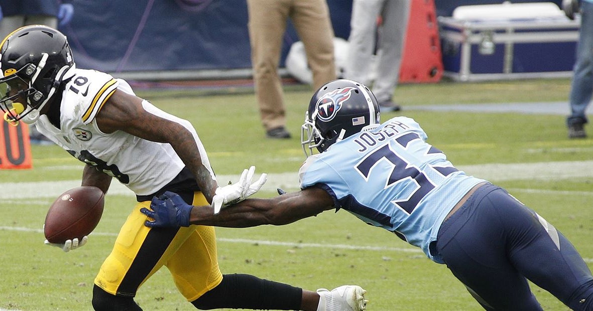 Tennessee Titans release three players on Tuesday