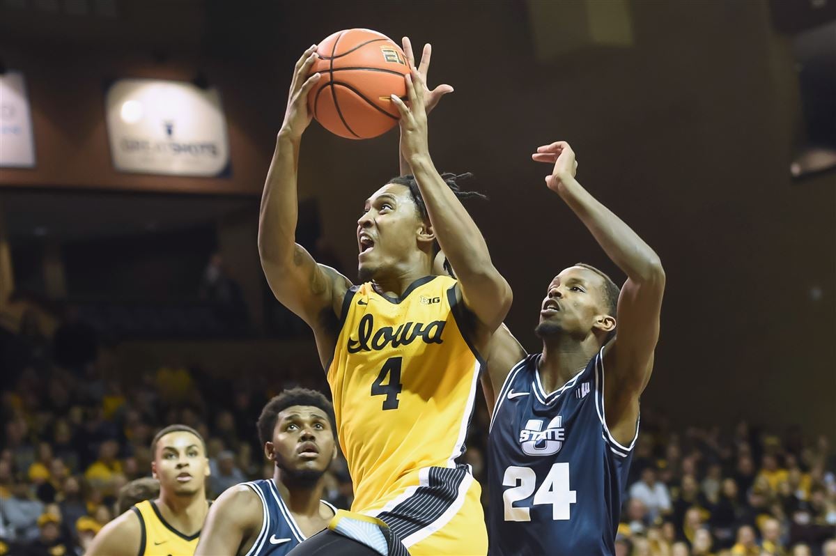 Husker hoops makes official Ahron Ulis signing