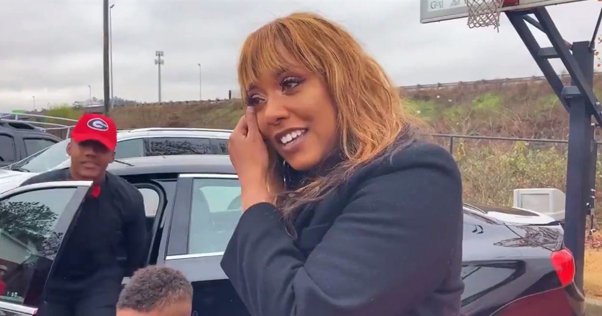 WATCH: UGA signee Jackson Meeks gets car from mom on signing day