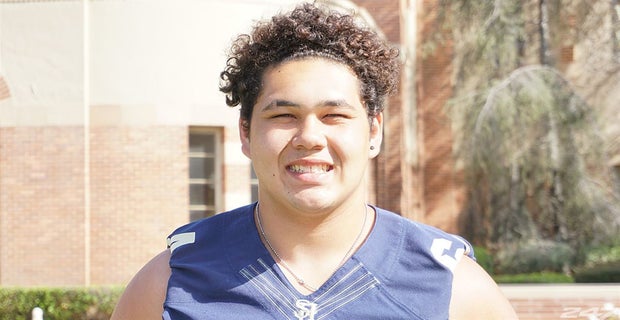 UCLA Lands Commitment From West's No. 1 OL Sean Rhyan
