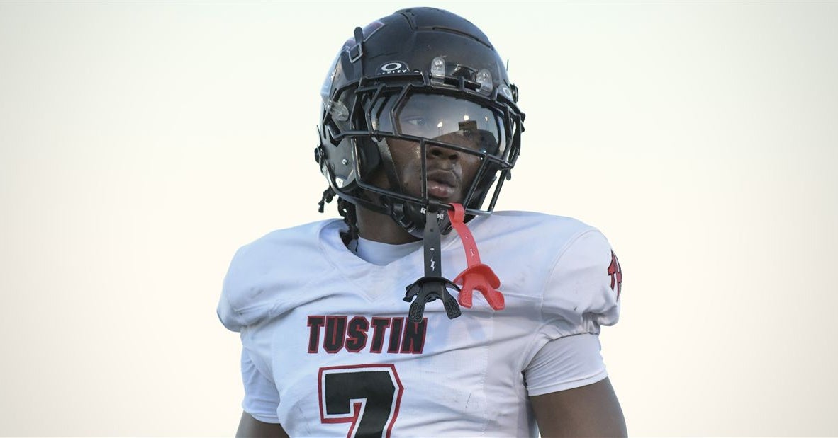 Notre Dame beats rival USC for four-star DB Khalil Terry