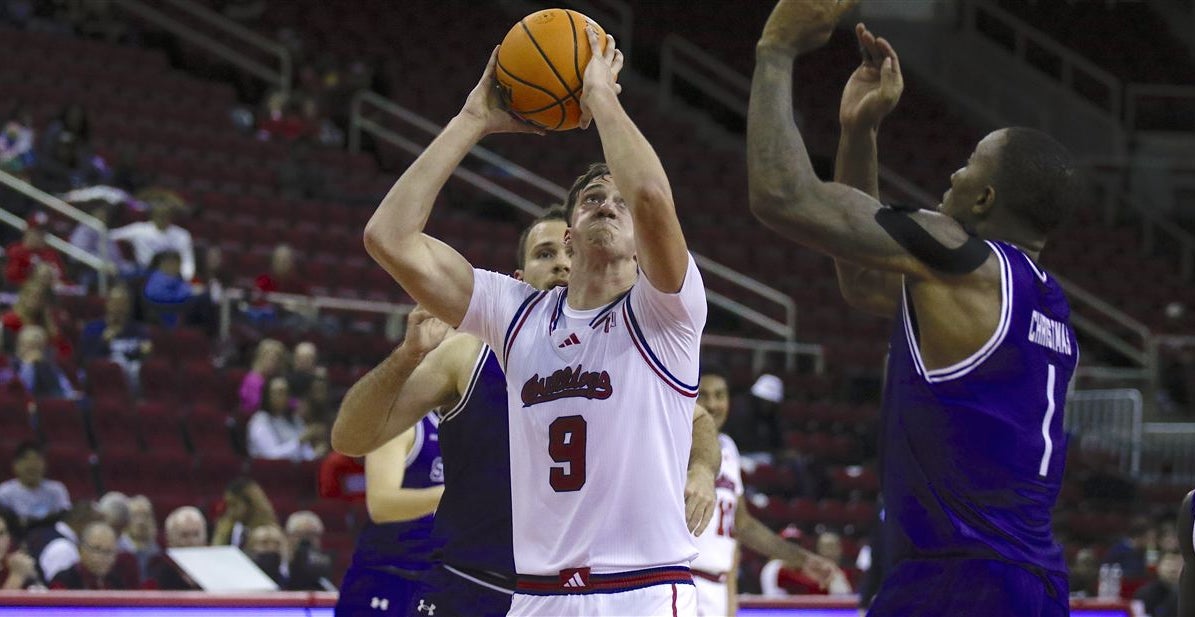 Bulldogs find a way again in 80-78 victory over Stephen F. Austin