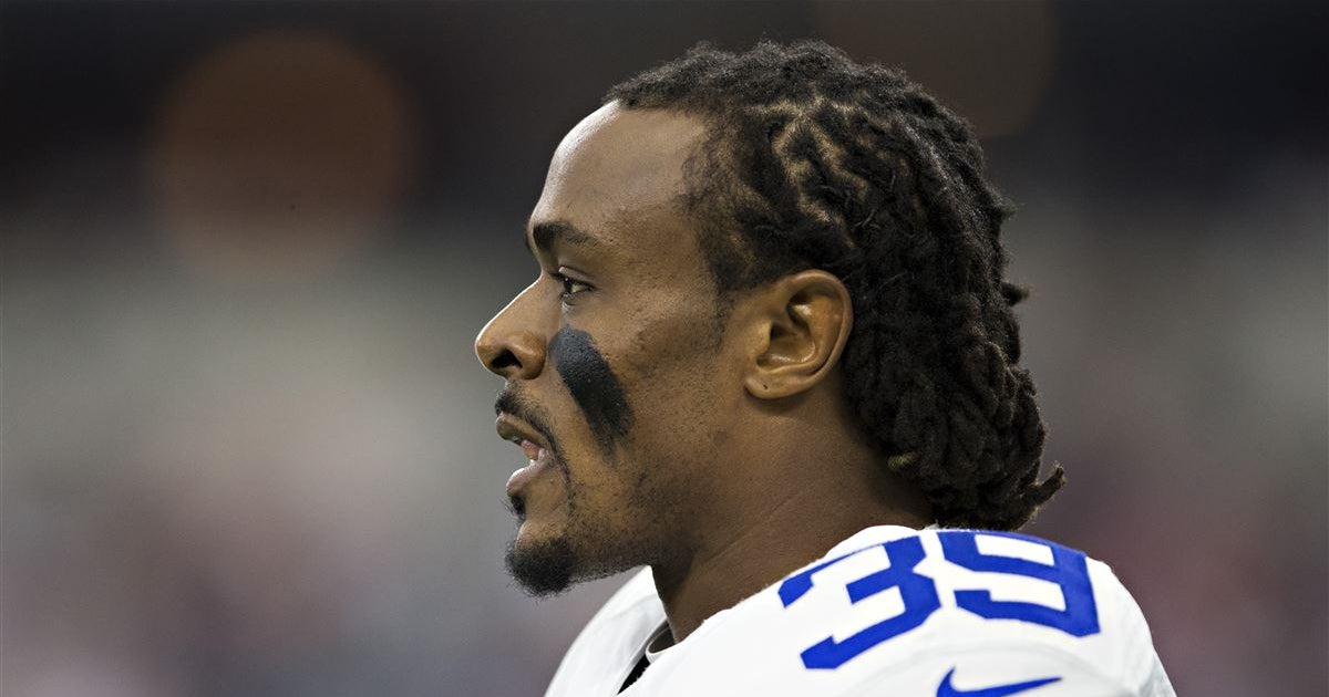 Brandon Carr returns to Dallas Cowboys as practice squad member