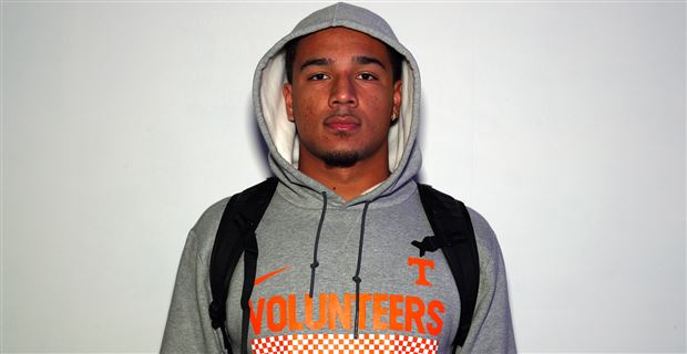No. 1 JUCO tight end Wood-Anderson picks Tennessee