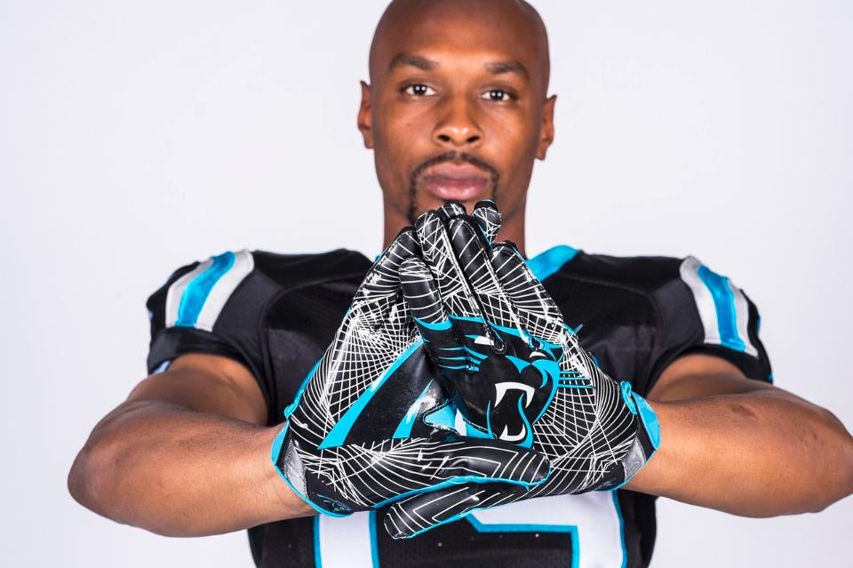 LOOK: New Panthers players pose in jerseys