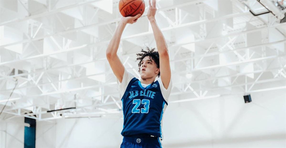 UNC Offers 2023 Forward Zayden High