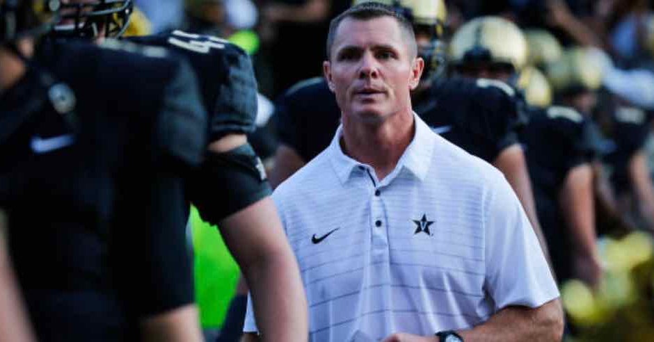 Report: Oklahoma hires James Dobson as assistant strength coach