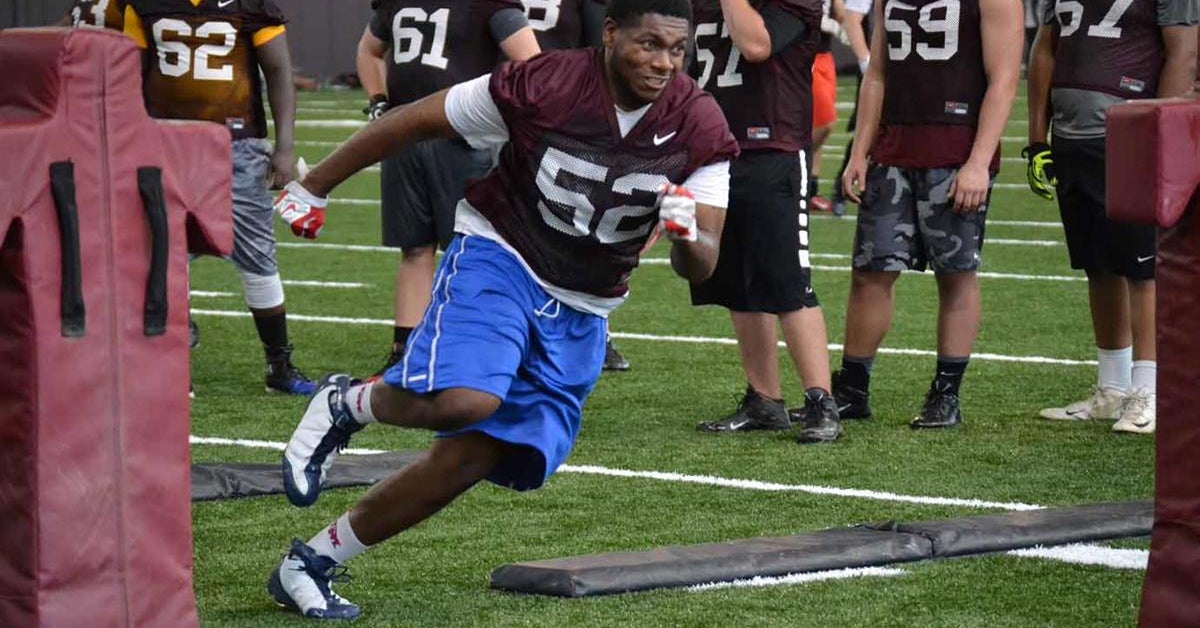 Breaking: DeMatha Lineman Marcus Minor Commits to Maryland