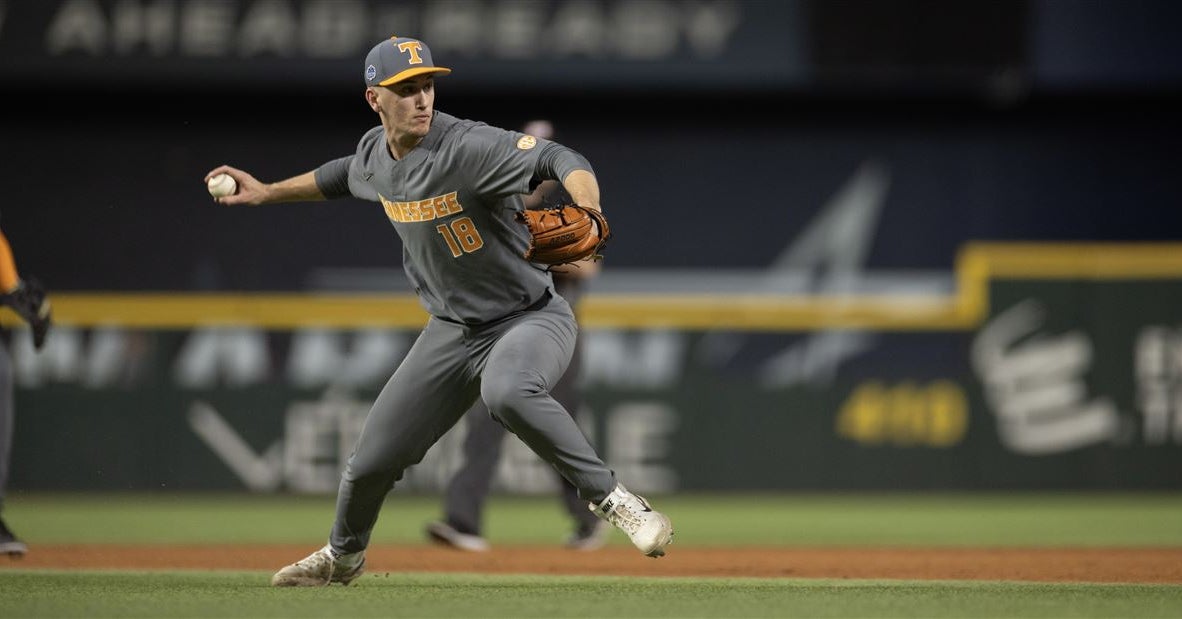 'The AJ Show' shines in Tennessee baseball's season-opening win