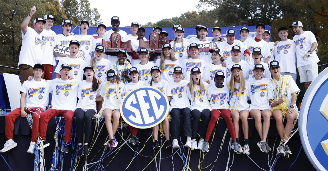 Alabama sweeps men's, women's SEC cross country championships