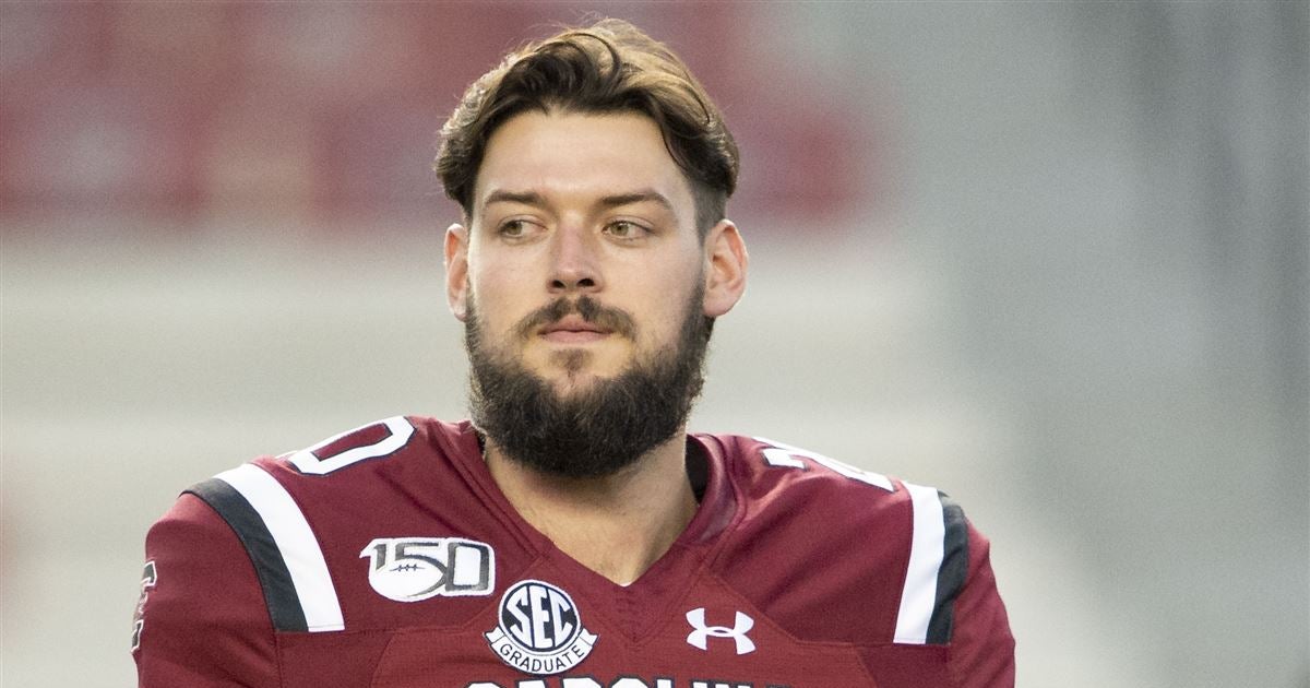 Carolina Panthers sign punter Joseph Charlton to three-year deal