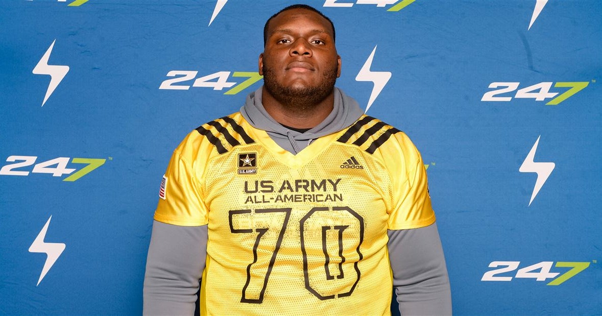 Impressive specimen OT Brey Walker talks OU at Army Bowl