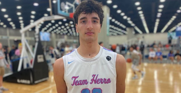 Four-Star Forward Milan Momcilovic Names Top Six