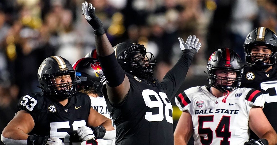 Vanderbilt football survives Ball State's upset bid, setting up ...