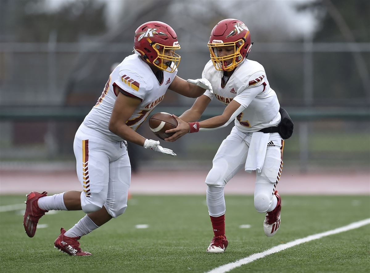 PHOTO GALLERY: Graham-Kapowsin Defeats Kamiakin, Advances To State ...