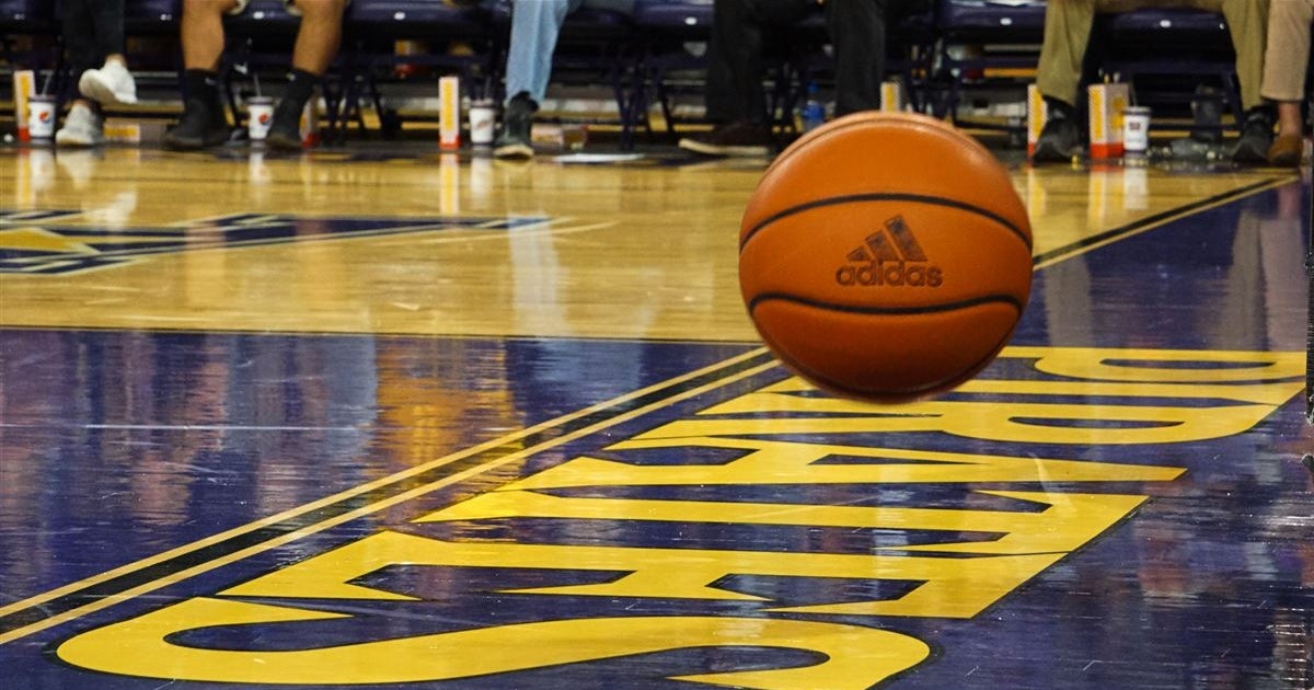 PODCAST: Get to know new ECU hoops assistants Riley Davis, Jake Morton
