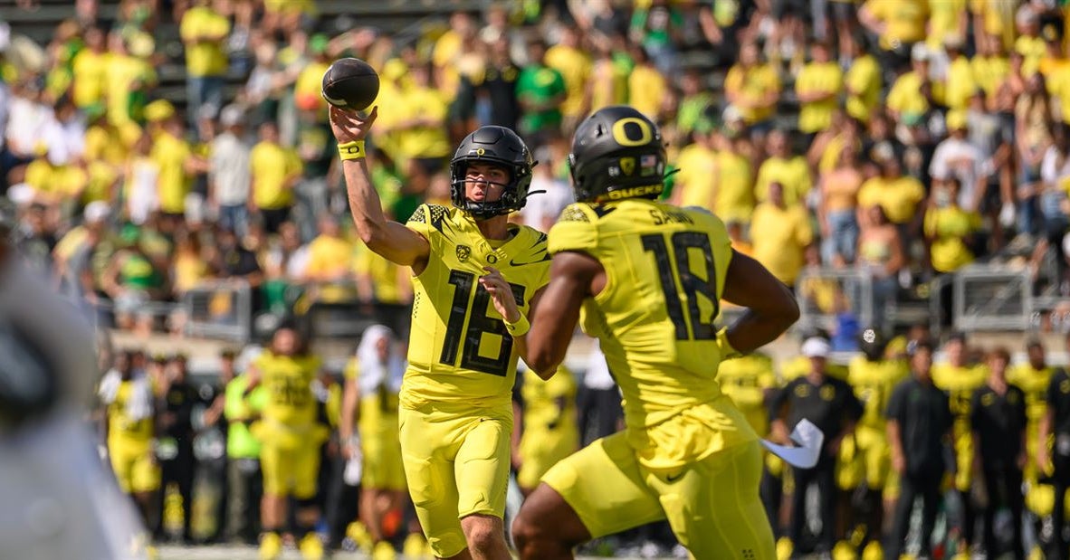Photos of Oregon's freshmen class from Saturday's blowout of PSU