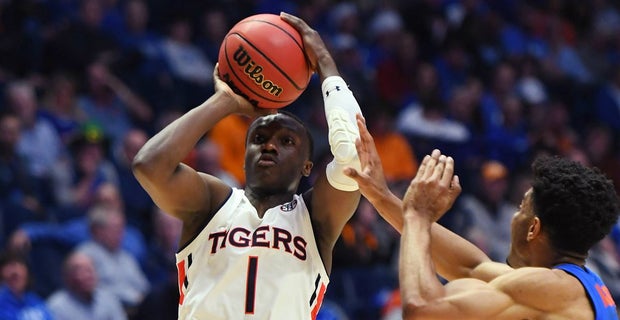Harper Declares for NBA Draft and won't be back as a senior