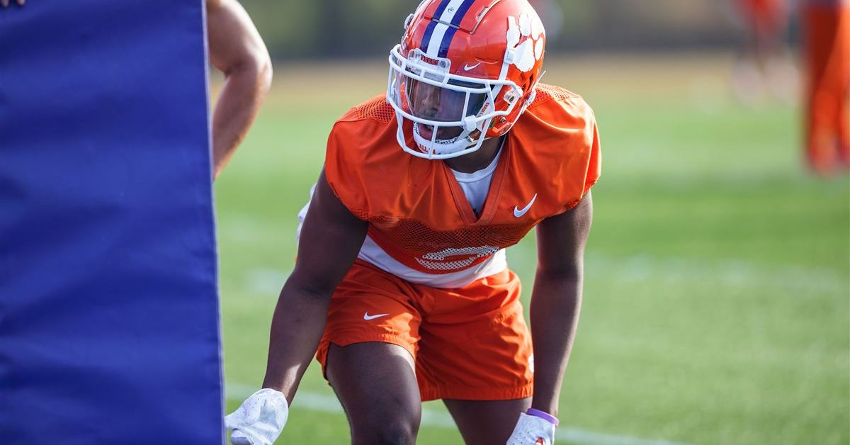 Clemson's R.J. Mickens on Standouts, Team Confidence & Identity, Cade ...