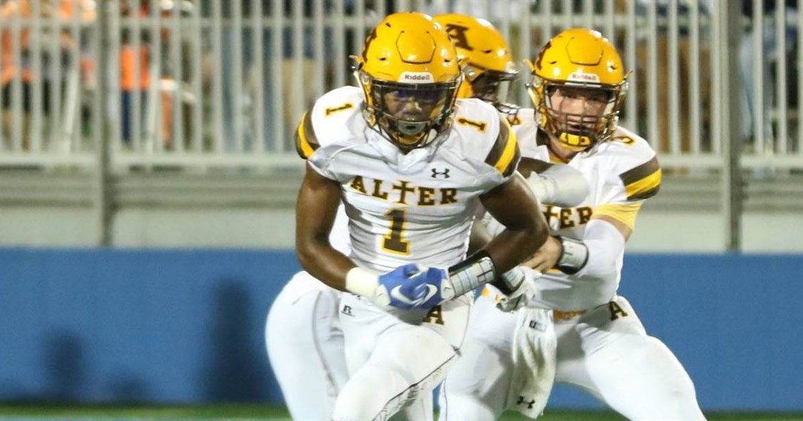 LIVE UPDATES: Ohio State commit C.J. Hicks in action