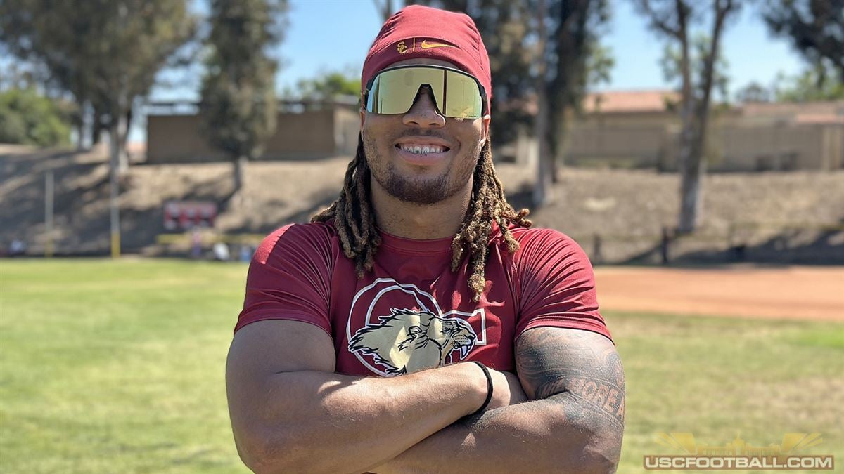 Four-star tailback Deshonne Redeaux talks about what keeps the Trojans ...