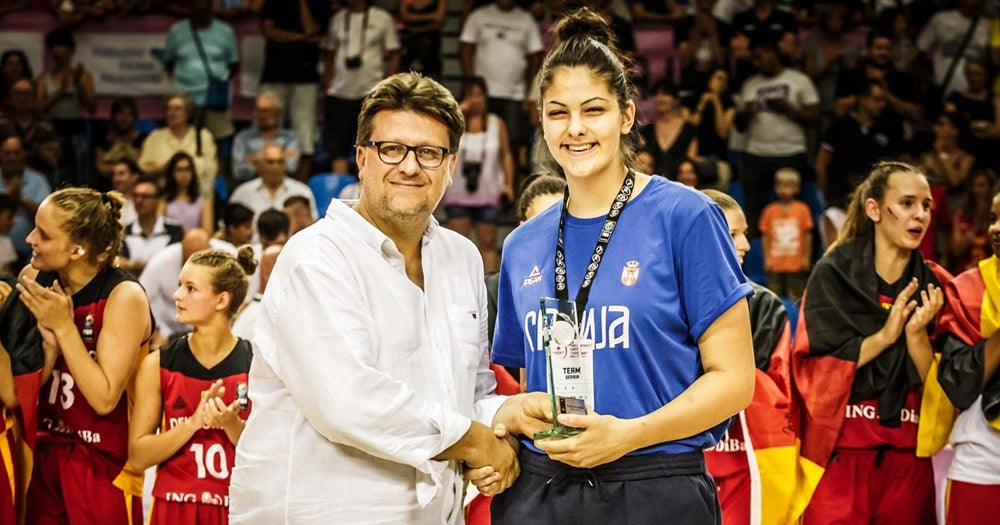 Jelena Mitrovic Signs with Scott Rueck and Beavs