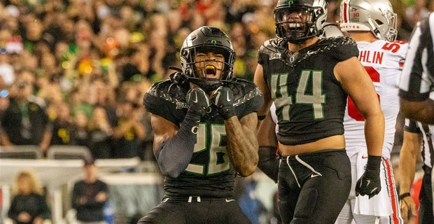 The state of Oregon's LB room right now as the 2025 roster remains in flux