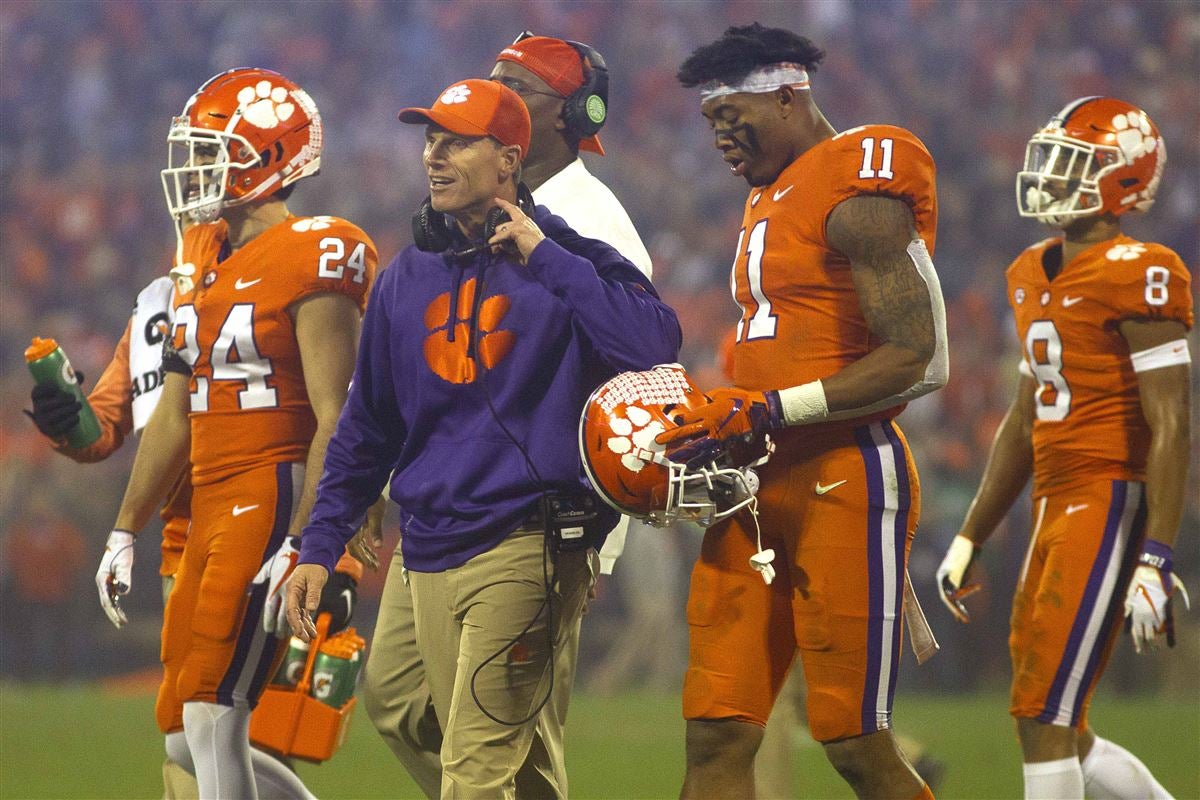 Clemson coordinators, players discuss win over South Carolina