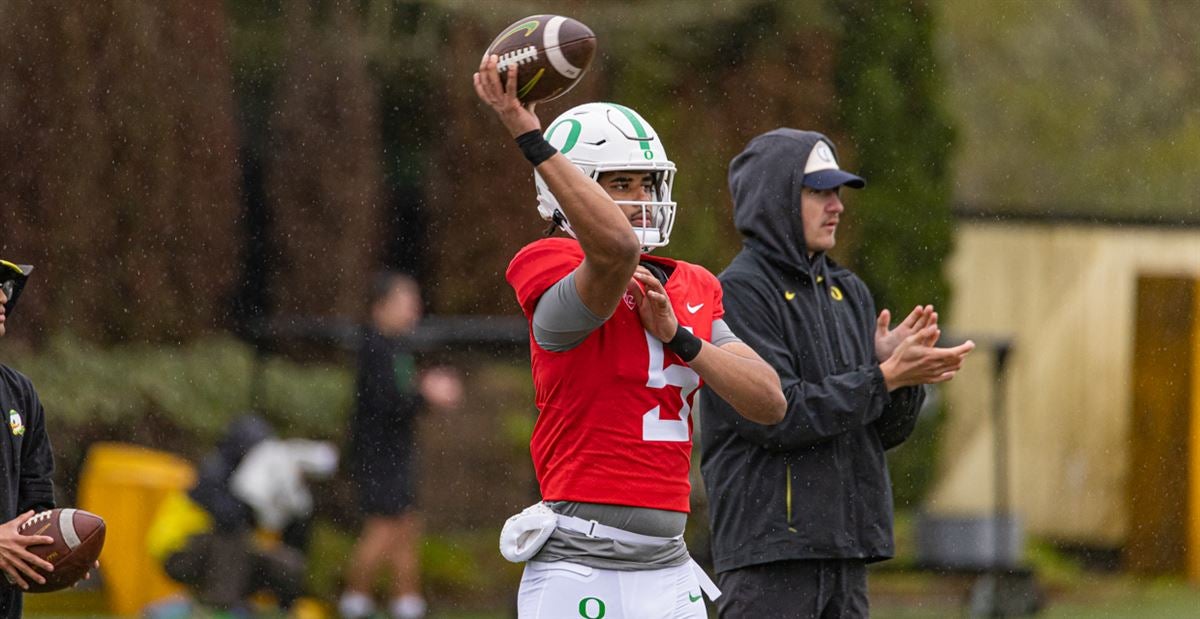 Oregon QB Dante Moore on his relationship with Dillon Gabriel: ‘I’m ...