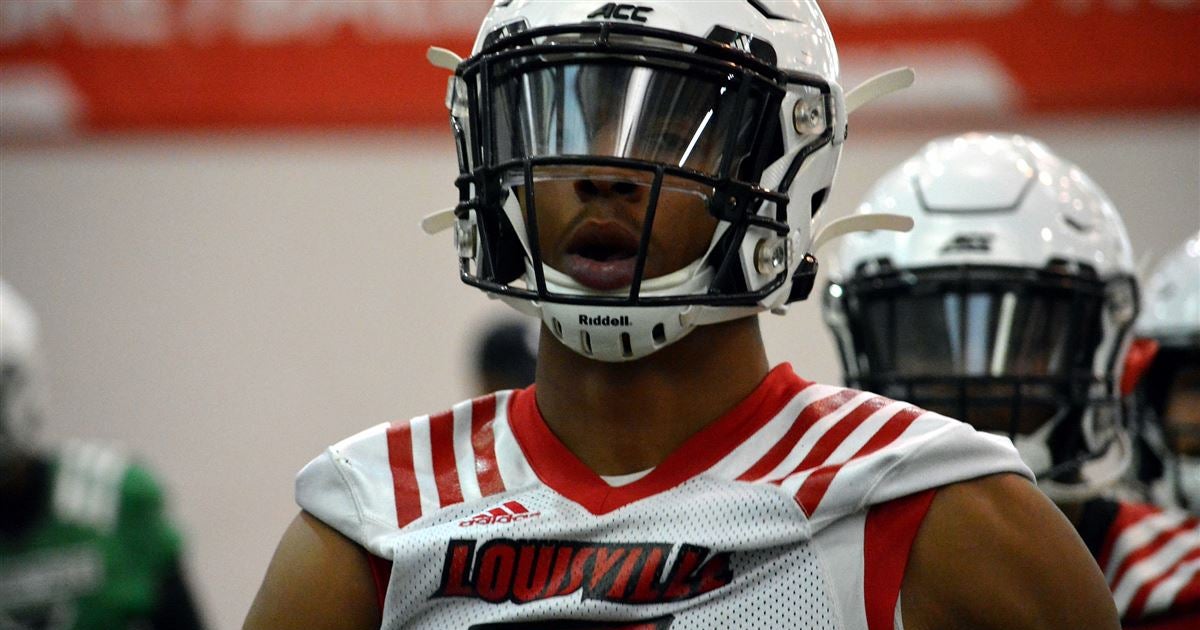 Louisville's Dez Fitzpatrick focused on special senior season