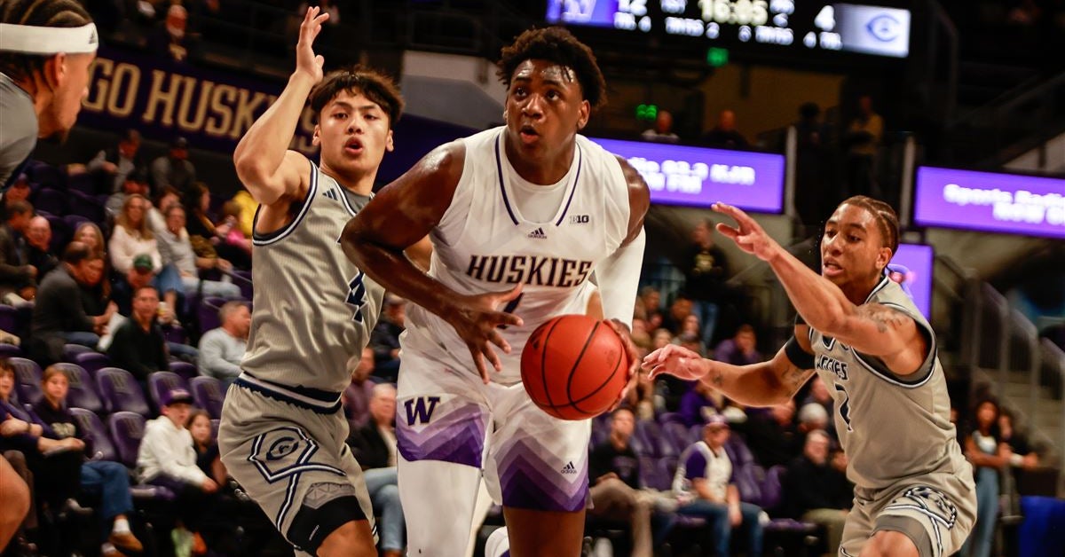 Danny Sprinkle gets first win as UW Head Coach as Huskies defeat UC ...