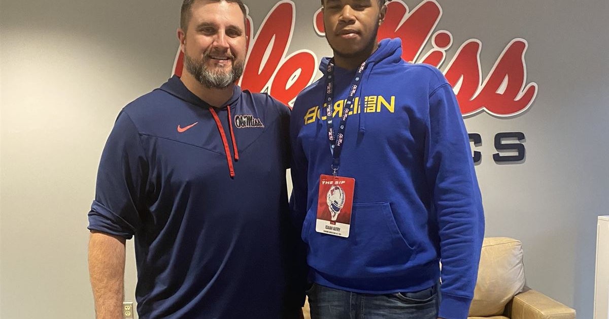 Ole Miss O-line coach John Garrison's relationship with OT Isaiah Autry ...